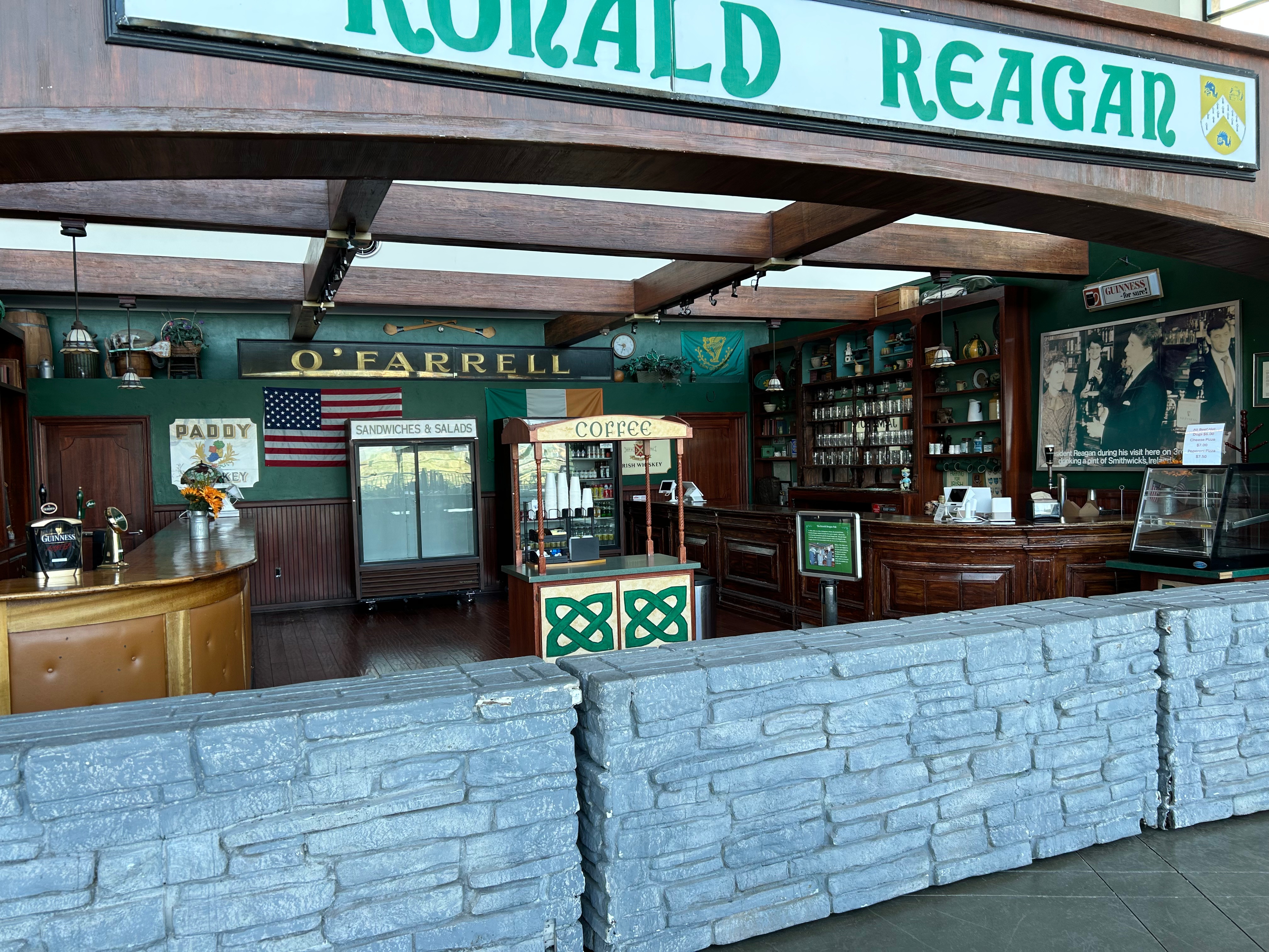 A Visit With The Gipper: My Trip to the Reagan Presidential Library ...